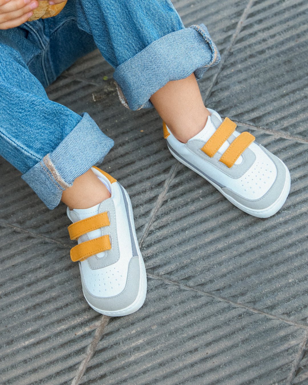 Muris Brand – Barefoot You